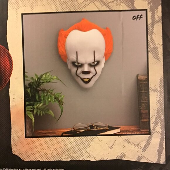 Paladone | Art | Nib Pennywise Mask Light It Chapter Two | Poshmark
